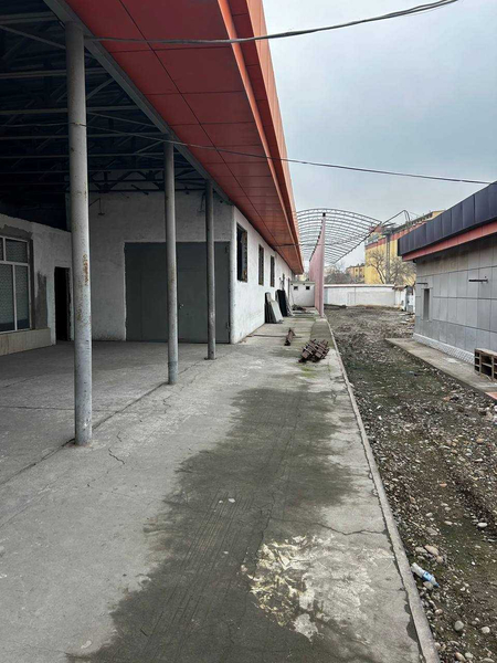 складское помещение в городе с ЖД веткой