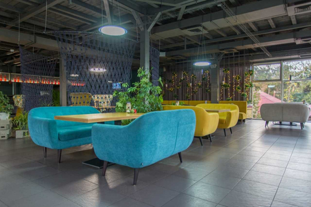 Restoran va kafelar uchun yumshoq mebellar. Zakazga!