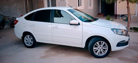 Lada Granta eng yaxshi komplektatsiyada