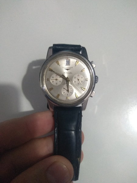 Продам швейцарские часы