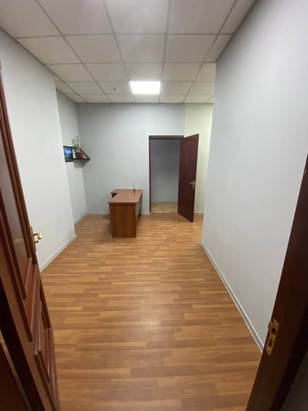 Офисное помещение 40м2 торговый центр чилонзар