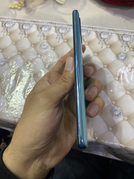 Samsung A51 4/64gb karopka dok ochilmagan