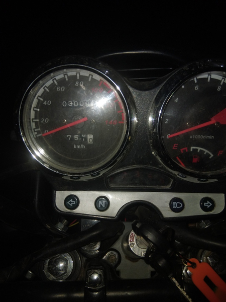 Moto 200cc bikeland BTR chrochna sotiladi