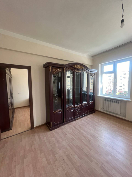Сергели А 6, 2/5/7 гиппермаркет Магнум орка тарафи