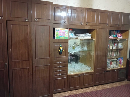 Продам стенку в гостиную