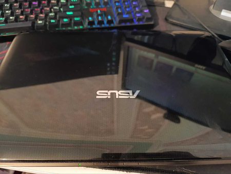 ASUS ideal noutbuk
