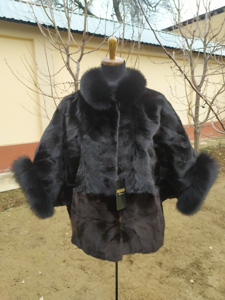 Шуба.Норка кусковой новый хороший фасон 44 до 52 подходит