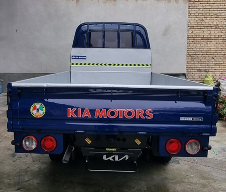 Сотилади \\nKia Bongo3 1.2t. Бортовой 320.см\\n712-эълон раками\\n 2013-йил