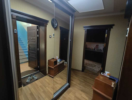 (К121081) Продается 3-х комнатная квартира в Яккасарайском районе.