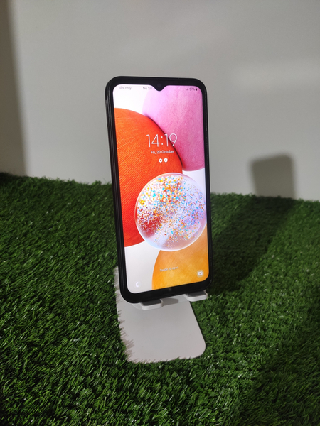Samsung A14 sotiladi
