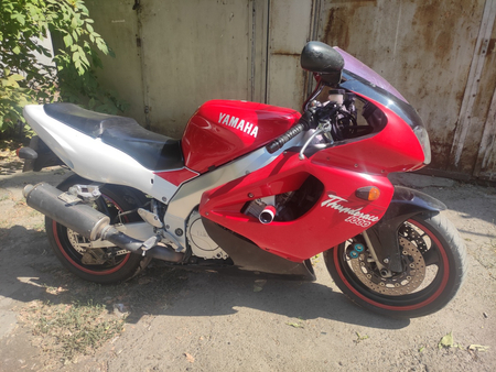 Продам мотоцикл Ямаха YZF1000R