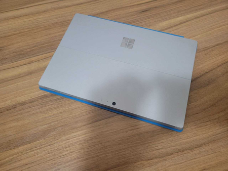 Microsoft Surface Pro 4