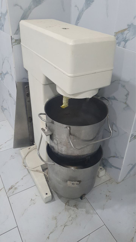 Оборудования , миксер , печь, отсадочгая машина, упаковочная машина