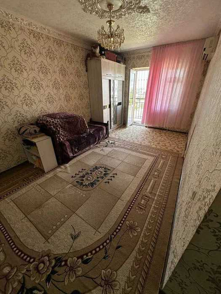 Продаётся 2х комнатная квартира на Спутник 16а