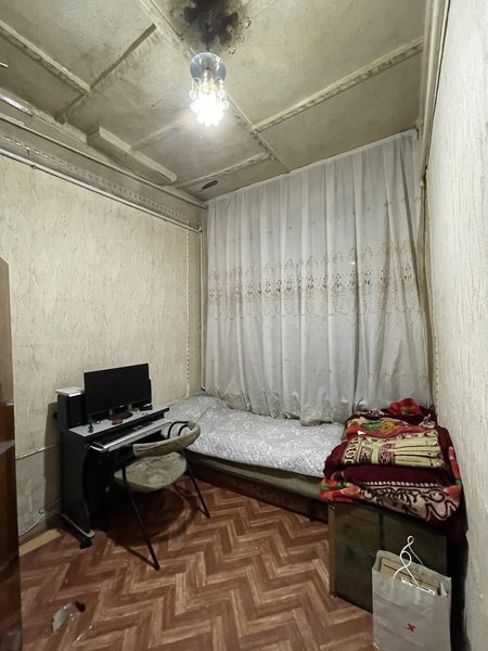 Срочно продаётся кв в центре Ташкента 4/1/3