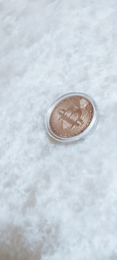 Сувенирные биткоины
