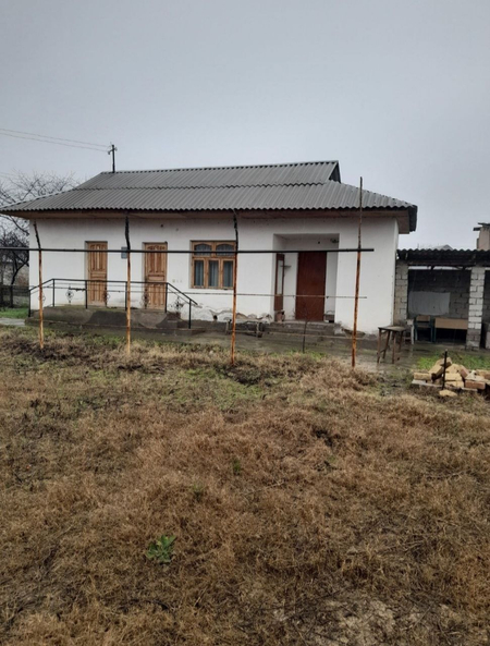 Продается дача Аккургане таш обл рядом с речькой 6-сот 3 ком