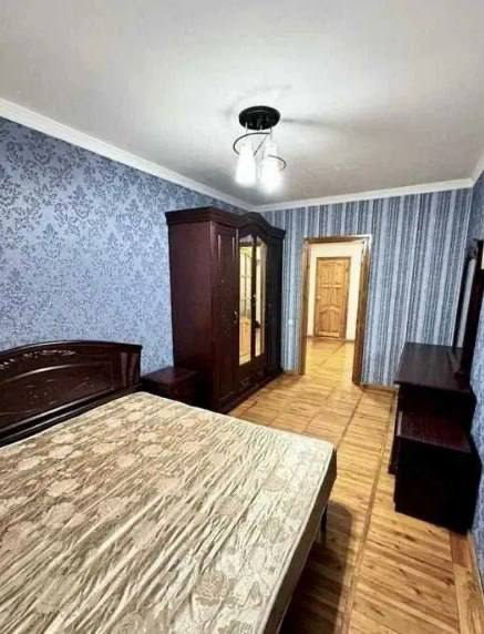 2 комнатная Х.Олимжана 72кв.м