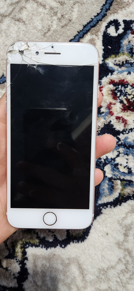Продаётся Iphone 7  128/8