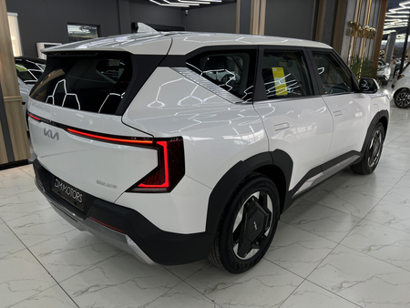 Kia EV5 Land версия под зака