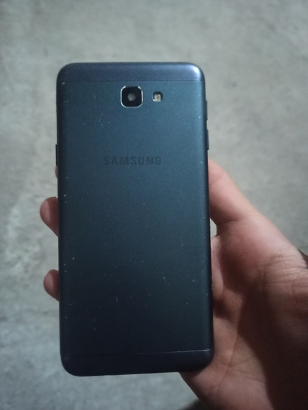 Samsung Galaxy J 5 prime