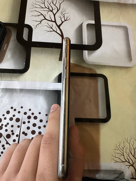 iphone X сотилади