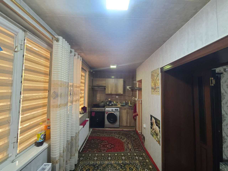 Эълон№3989 2 хона 3 хона қилинган ғиштли.