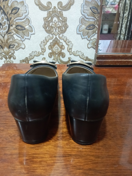 Продаются женские туфли за 120.000
