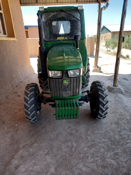 JOHN DEERE мини трактор 50 от кучига эга 2018-йил 3700 соат ишлаган Пу