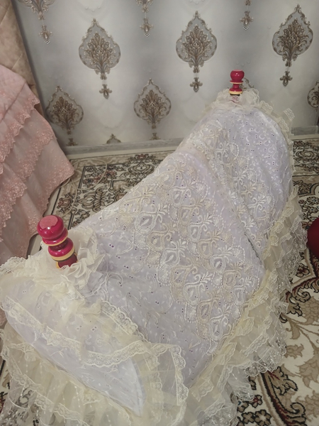Янги.        бешик.