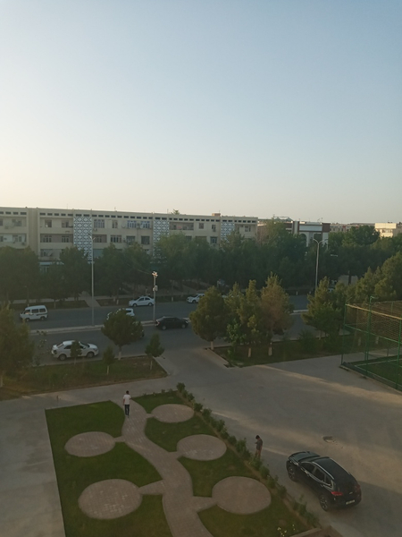 Kvartira sotiladi, 3xona, 106kv