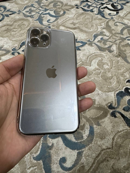 iphone 11 pro 64 gb 81% ideal , obmen qilaman iphone 12 proga ,