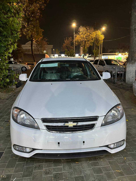 chevrolet lacetti mt