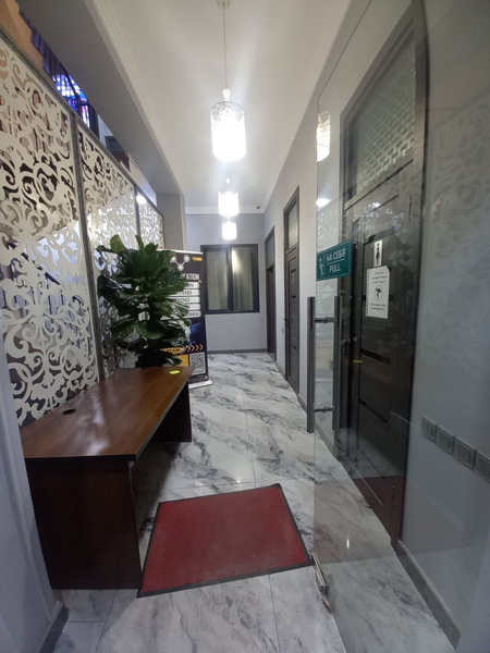 ул. Олтынтепа/Никитина Офис 220м2