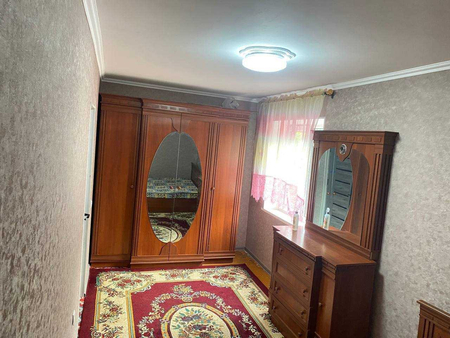 Farg\\\'ona sh. Frunziskiy Begoniya 2 xonali 2 qavat kvartira sotiladi.
