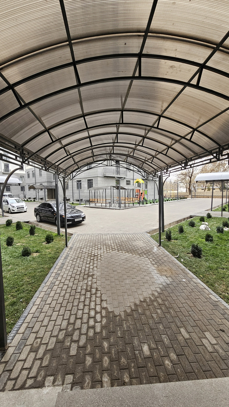 Срочно 130 кв.м в ЖК Comfort house