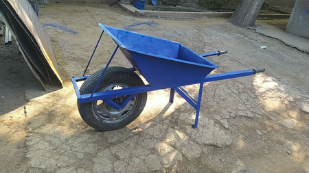 Qurilish uchun aravalar