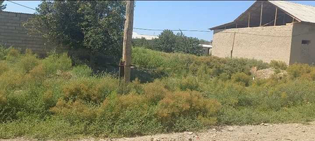 Sotiladi 15stx tez va arzon hovli Qiziltepa tumani Продаётся участок