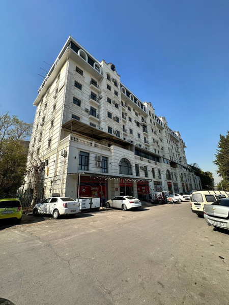 Продается 3 комнатная квартира в новостройке на Паркентском