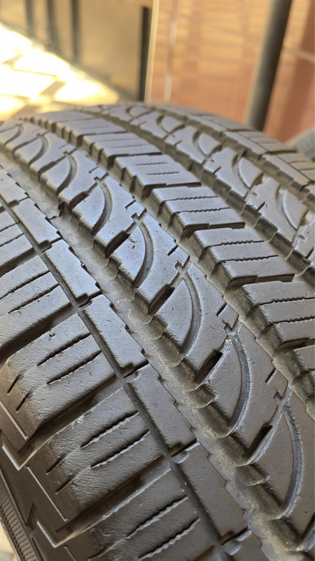 Yokohama avtoshina 265/70 R16 Geolandar H/T