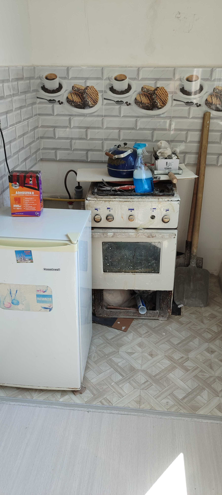 Продам газплиту 4 комфортная состояние хорошее