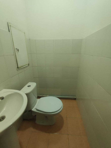 Сергели 5а 3/1/7  продам срочна Сред. Рем Кв.м 56