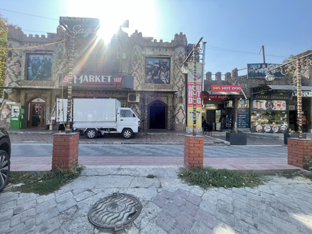 Сдается в аренду помещение вдоль дороги 140м2 Сагдиана терраса