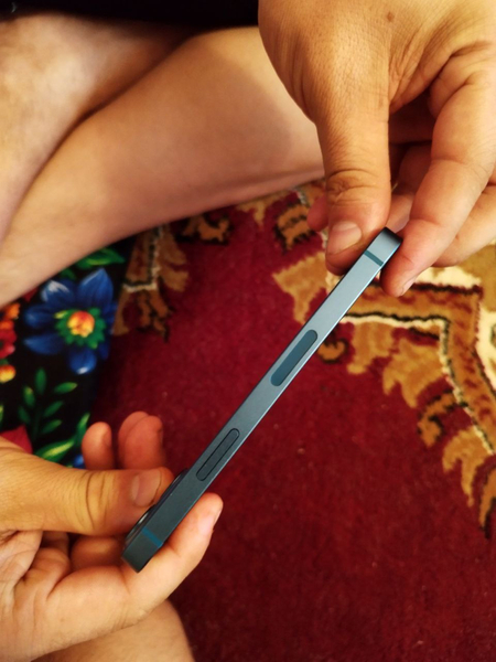 Iphon 13 mini sotiladi