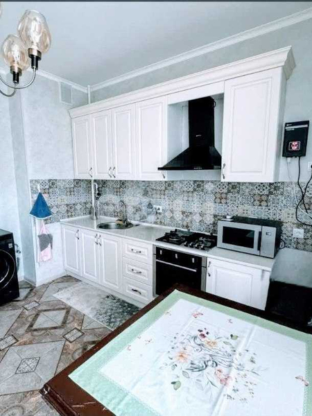 Срочно продается 3х комнатная квартира р.Яшнабадский (МНМ)