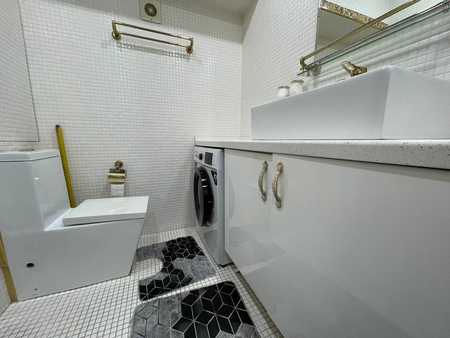 Продается 2х ком. квартира на м.Минор, ор-р: Алайский рынок, 55м2