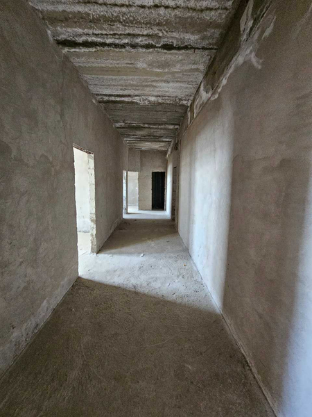 3 xonali 86m² 3-qavat sotiladi