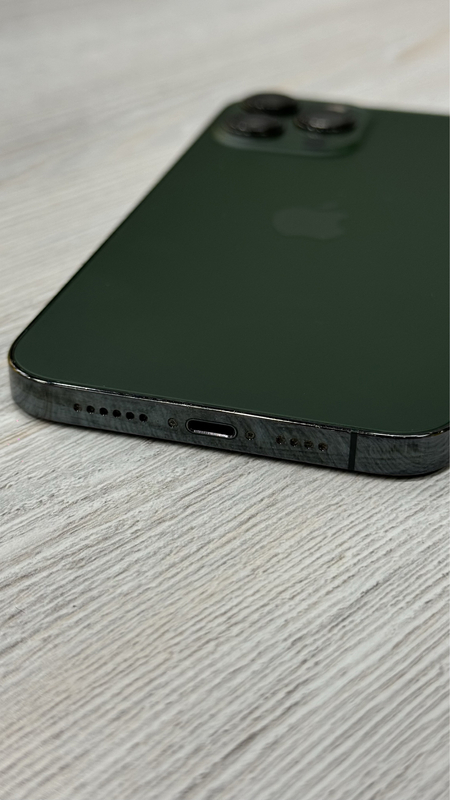 Iphone 13 Pro Max идеал , только мененый аккумулятор