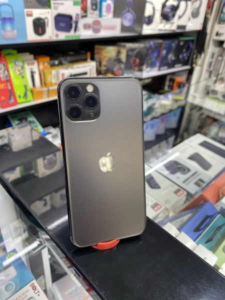 iPhone 11 Pro              .