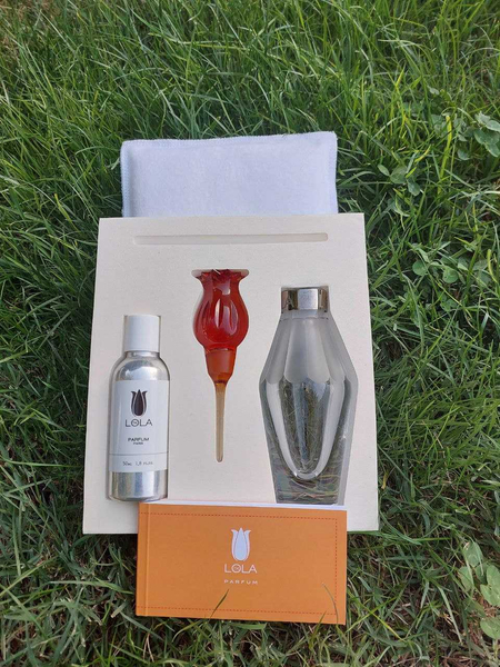 Lola parfum франция